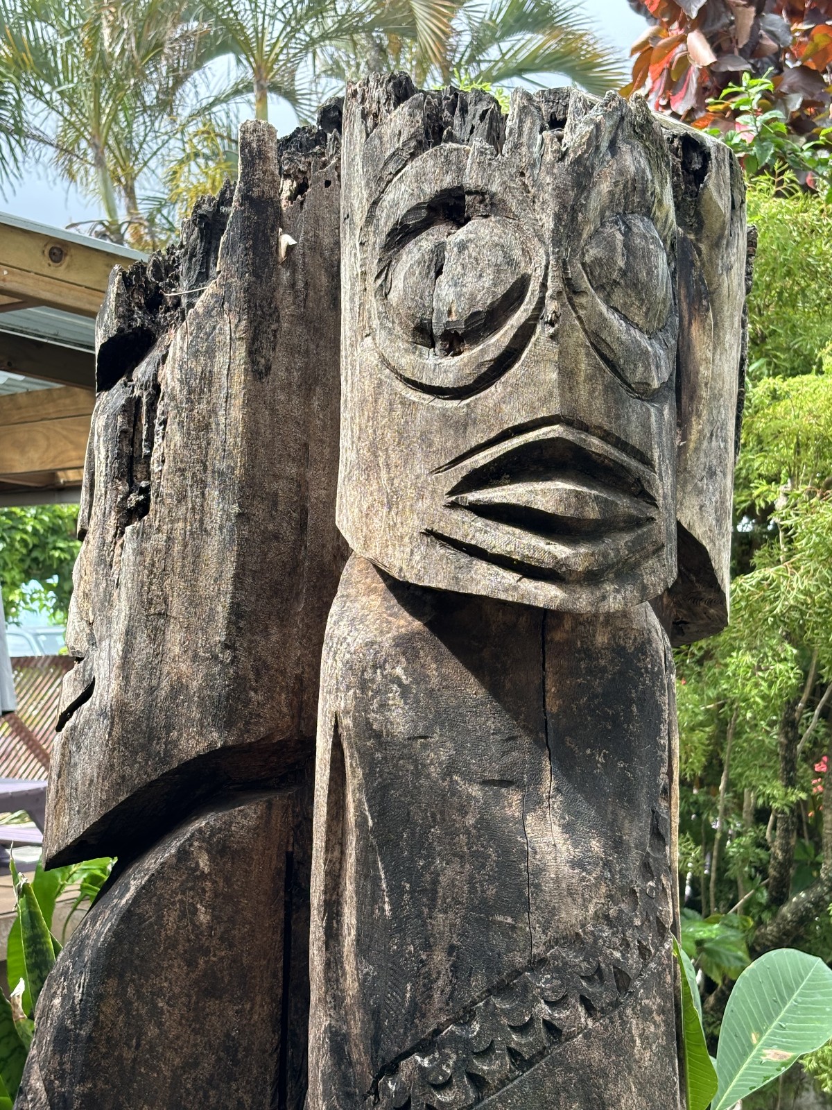 the Lucky Rooster Tiki Cafe : Avarua , Cook Islands : | Tiki Obscure